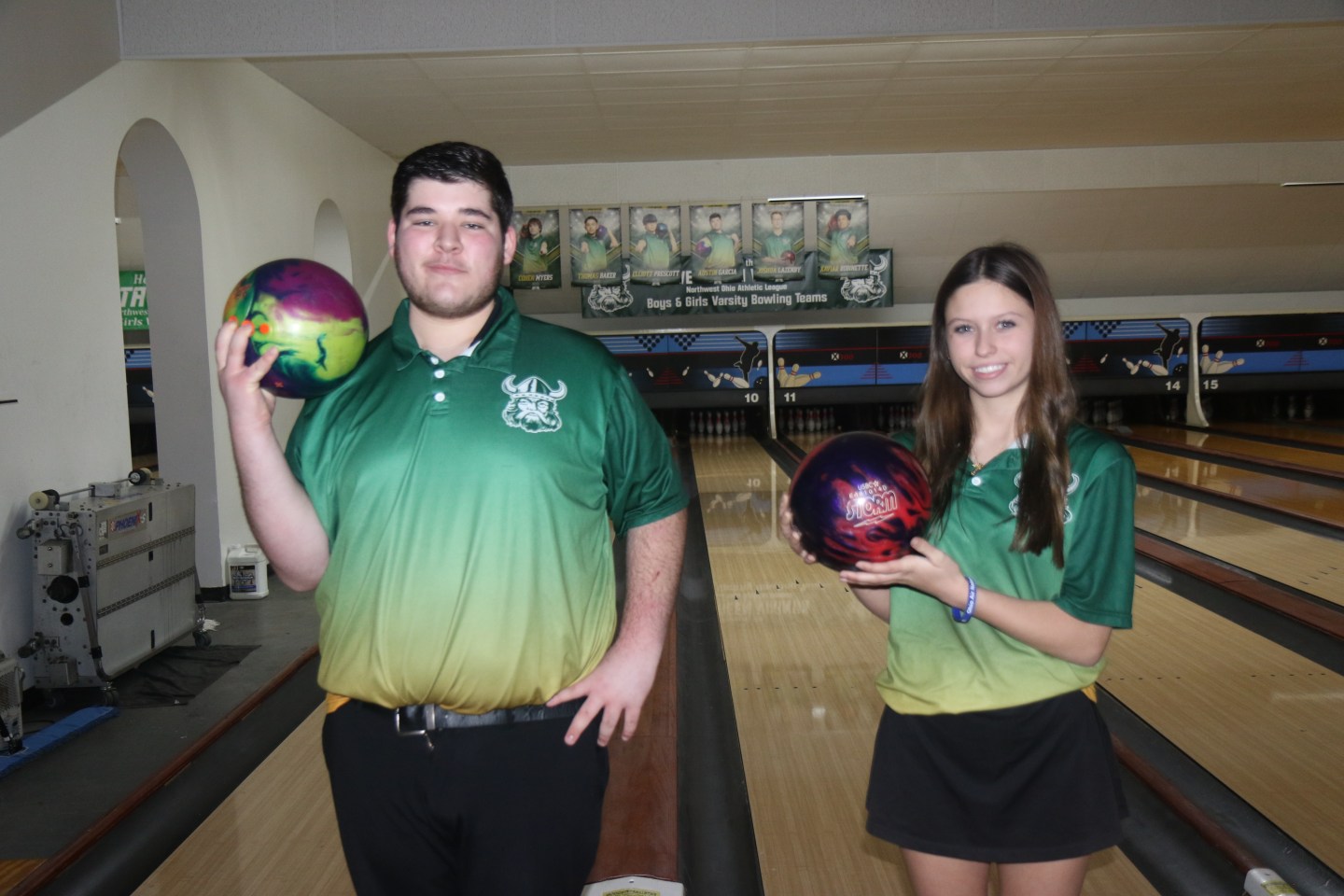 Evergreen Bowlers Split with Patrick Henry | Fulton County Ohio Media